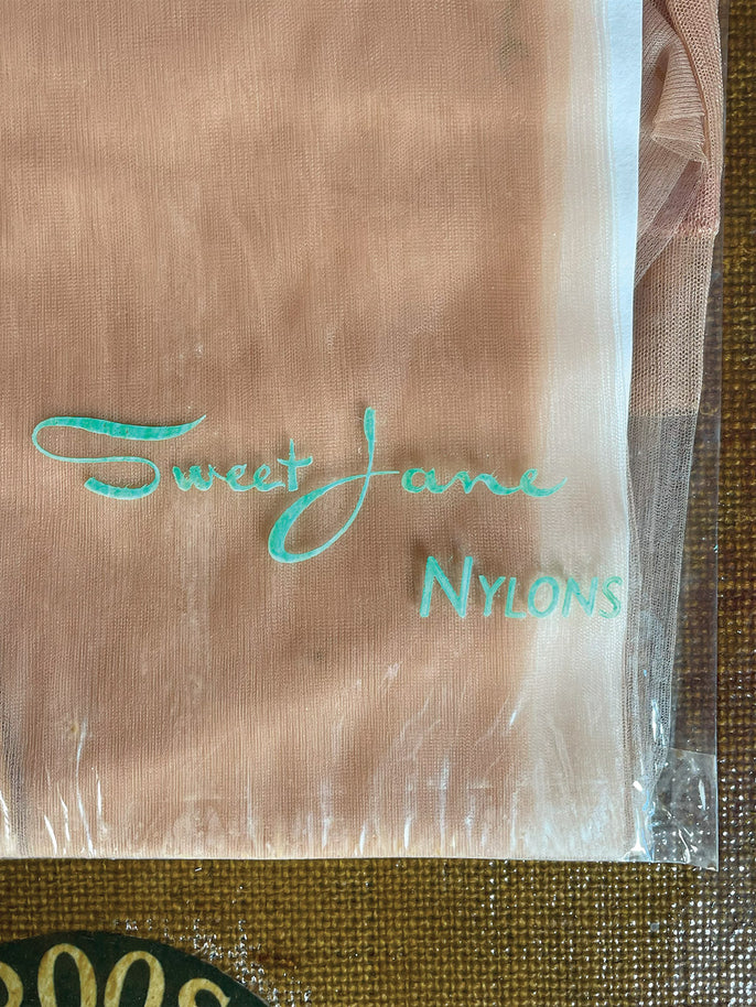 True Vintage Fully Fashioned and Seamless RHT Stockings - What Katie Did